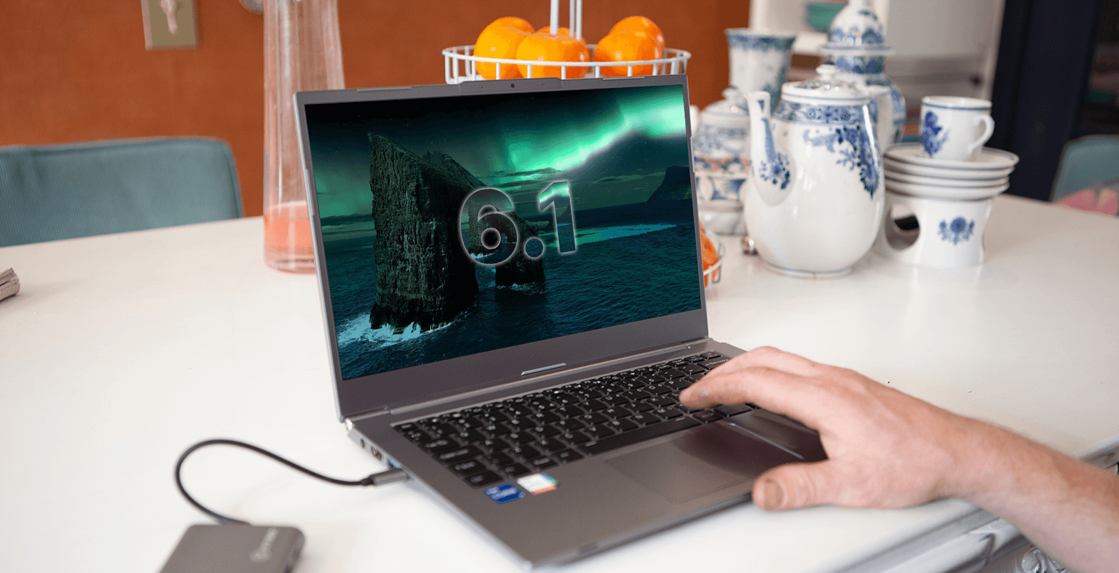 elementary OS 6.1 Jólnir Update | Laptop met Linux